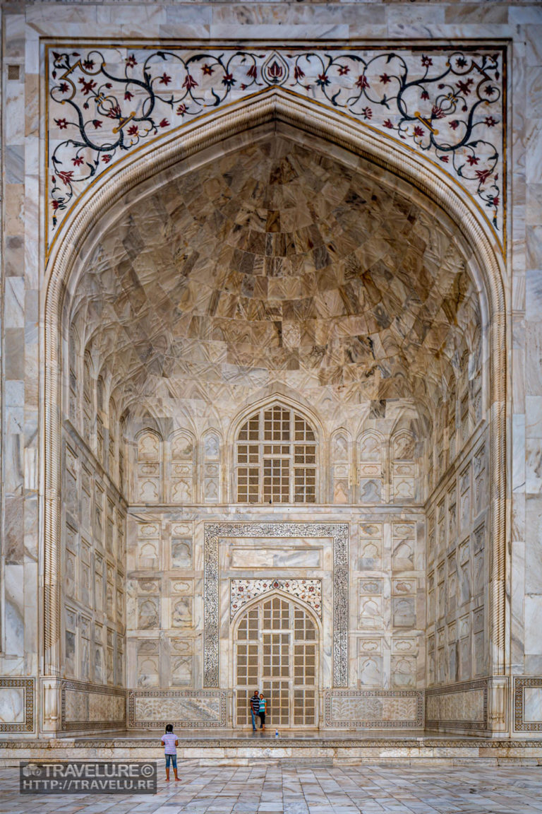The Taj Mahal Agra India - Travelure
