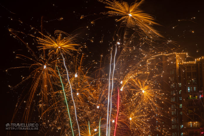 Check out these Simple Steps to Shoot Fireworks - Travelure