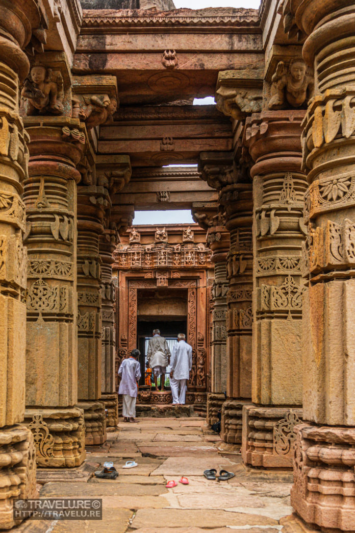 Omkareshwar - A Pilgrimage Through Time - Travelure