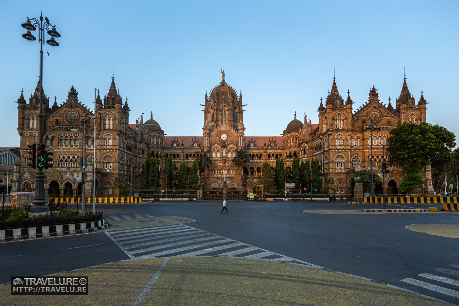 Victorian Gothic and Art Deco Ensembles of Mumbai - Travelure